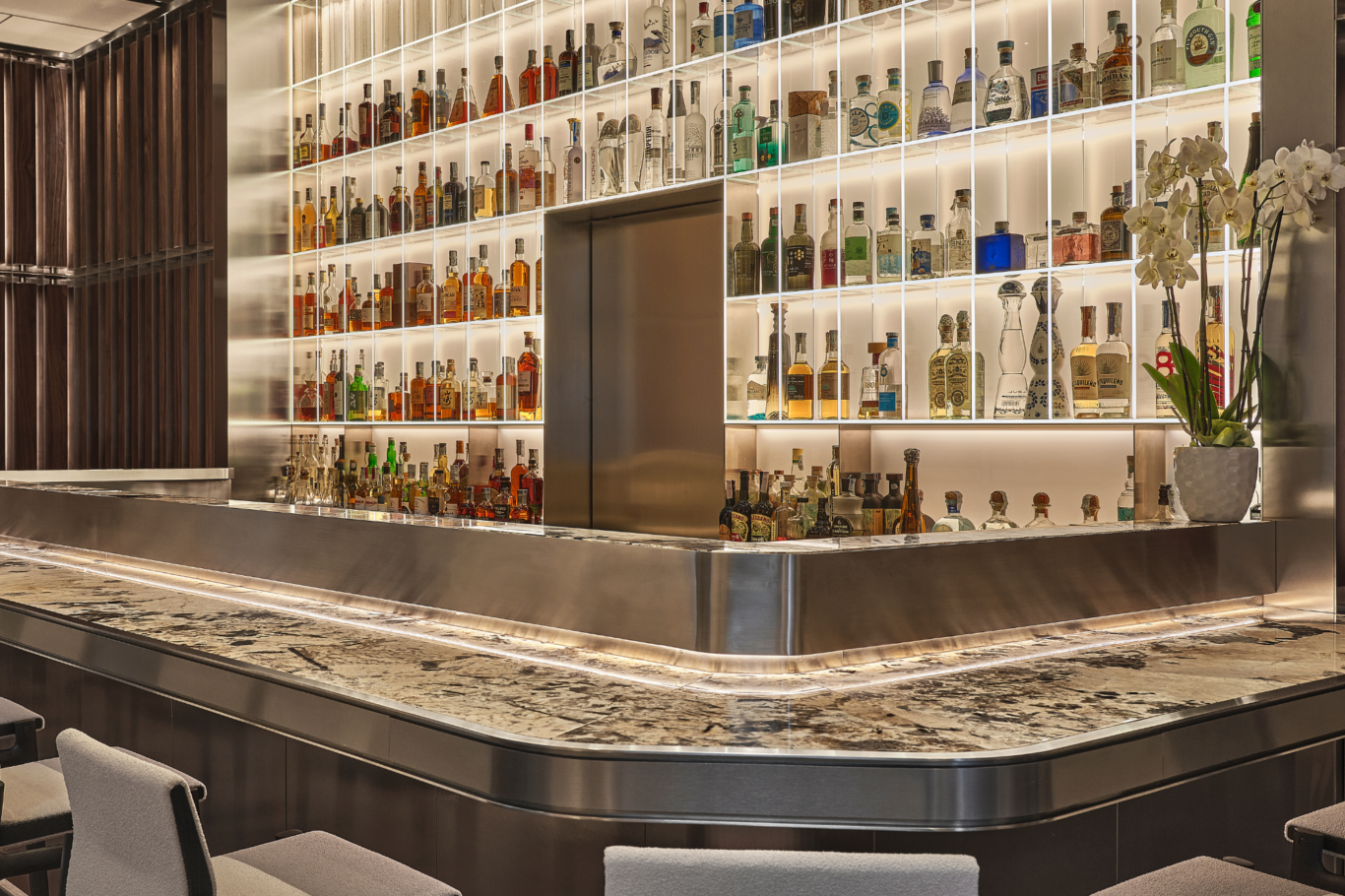 IYO Restaurant - Sushi and contemporary Japanese fine dining